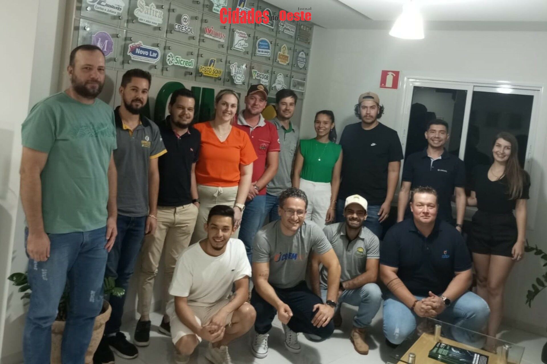 Na noite de ontem foi eleita a 1ª diretoria do Conselho do Jovem ...